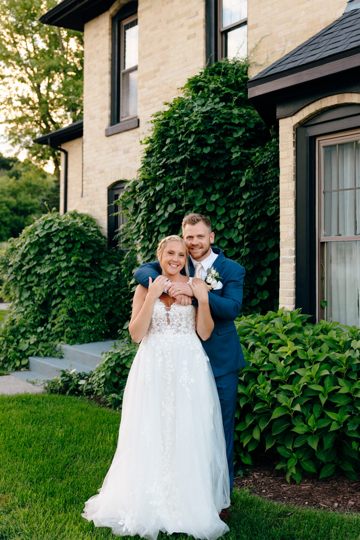Barn Venue For Weddings in Wisconsin | The Bowery Barn